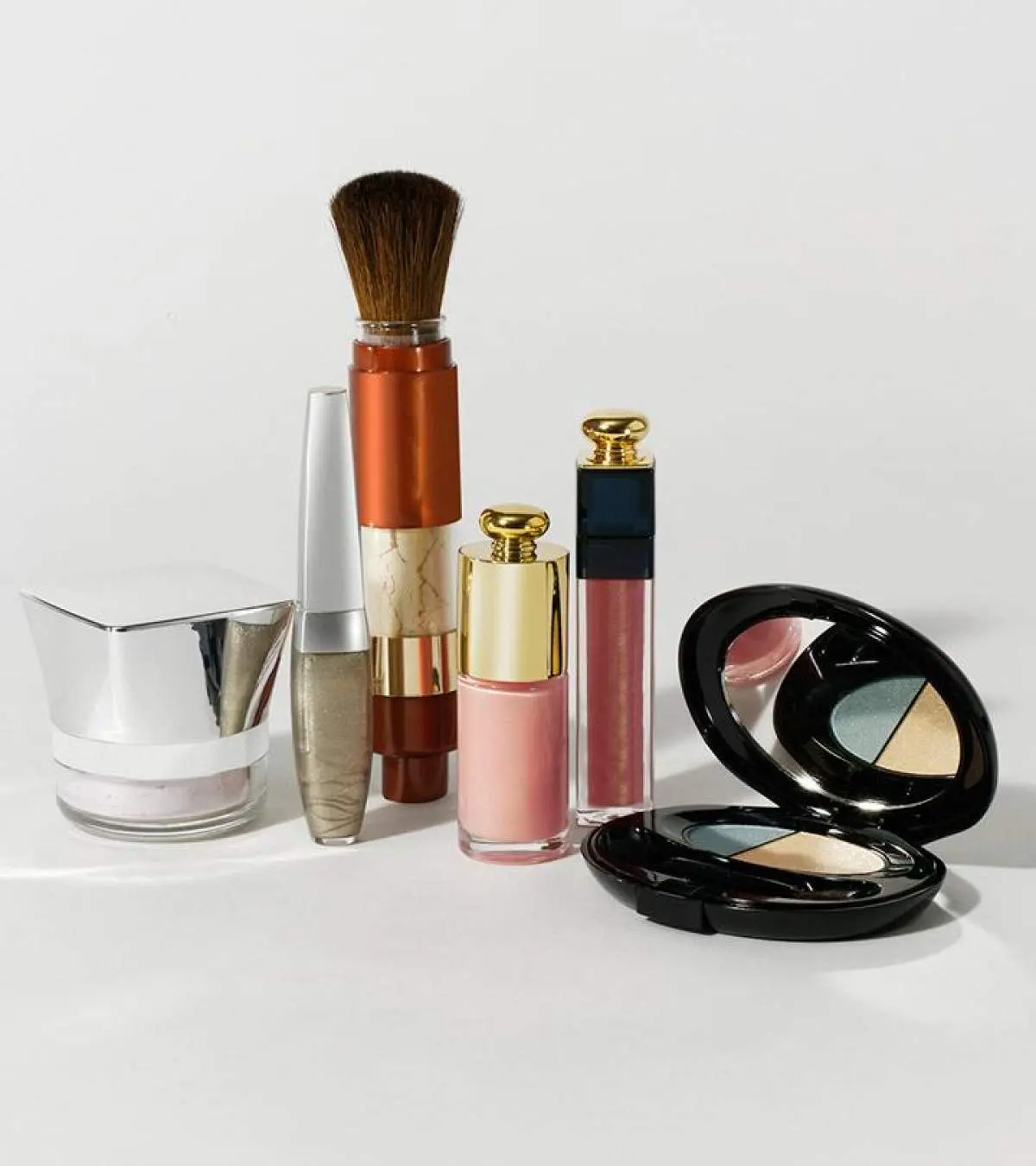 10 Types Of Lip Makeup Products For Any Occasion