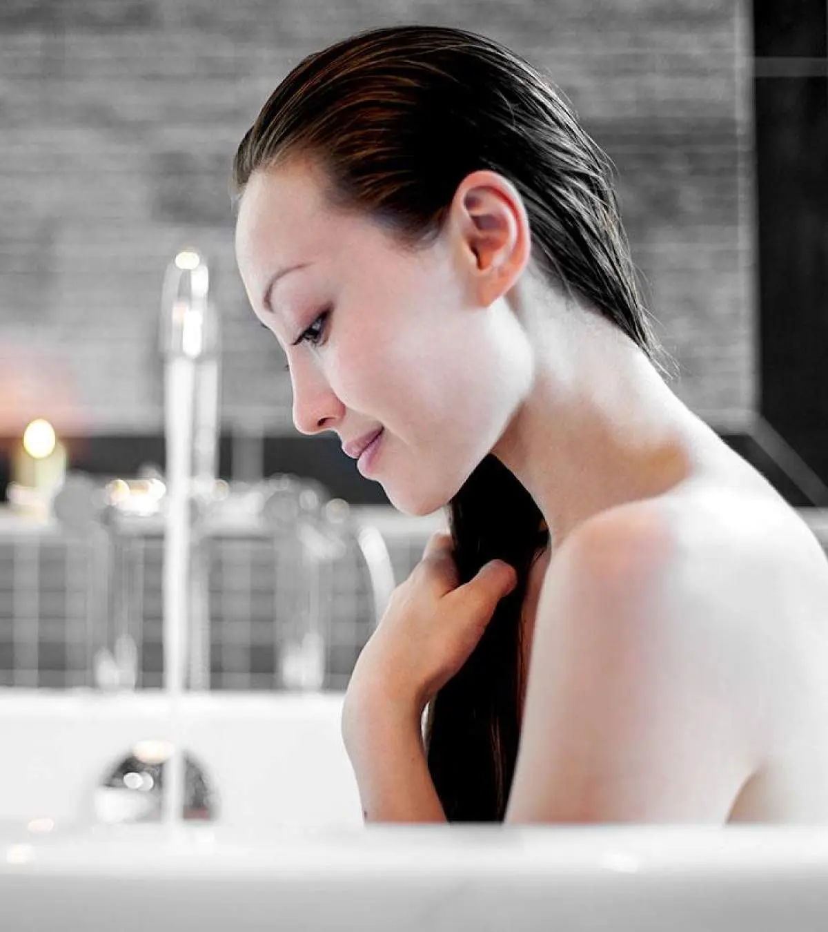 12 Effective Homemade Hair Rinse Recipes For Healthy Hair