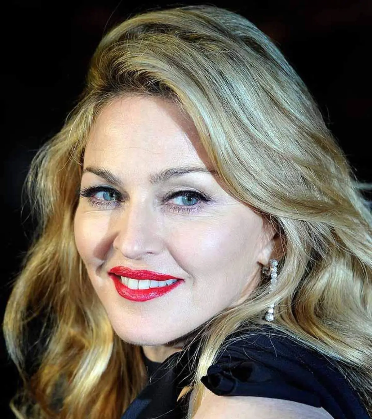 Celebrity Women Over 50 60 Photos - Moonagedaydream.film