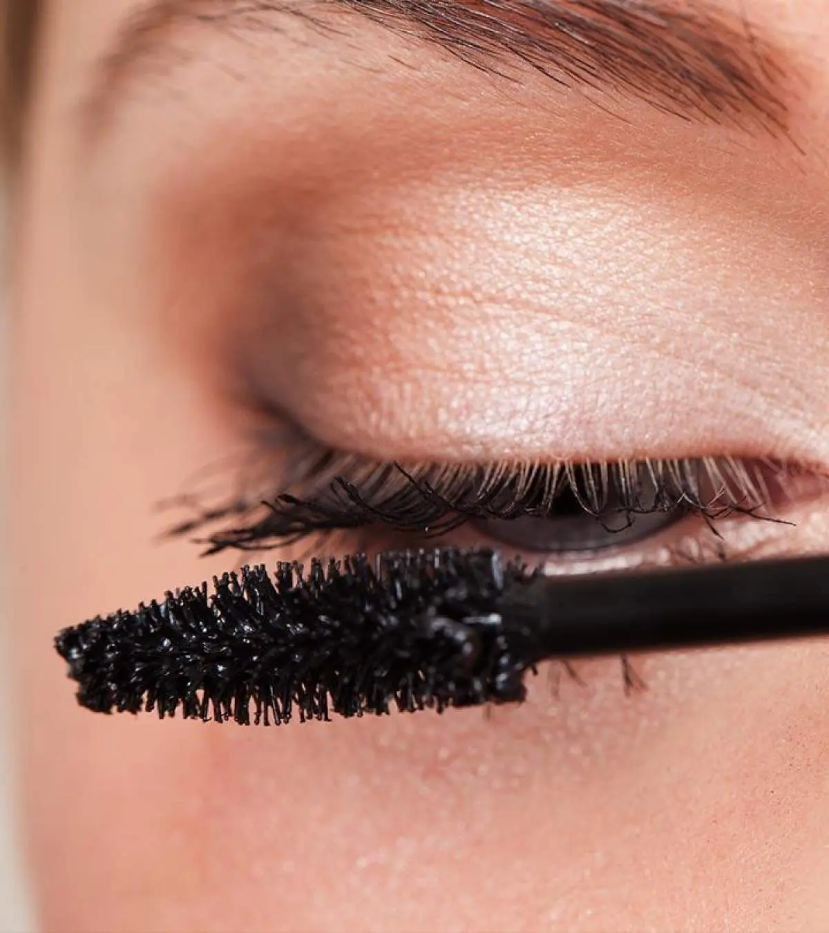 How To Fix Clumpy Lashes: 3 Pro Steps For Flawless Mascara