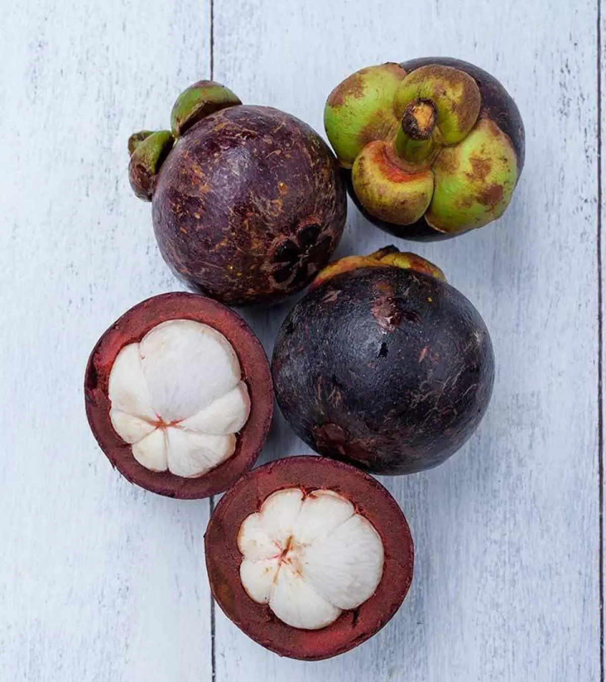Mangosteen Benefits: 8 Science-Backed Health Perks