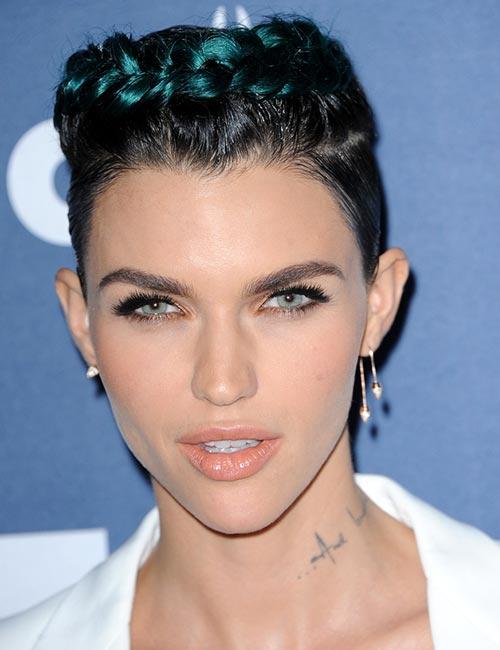 72 Creative Updo Hairstyles For Short Hair To Try In 2024