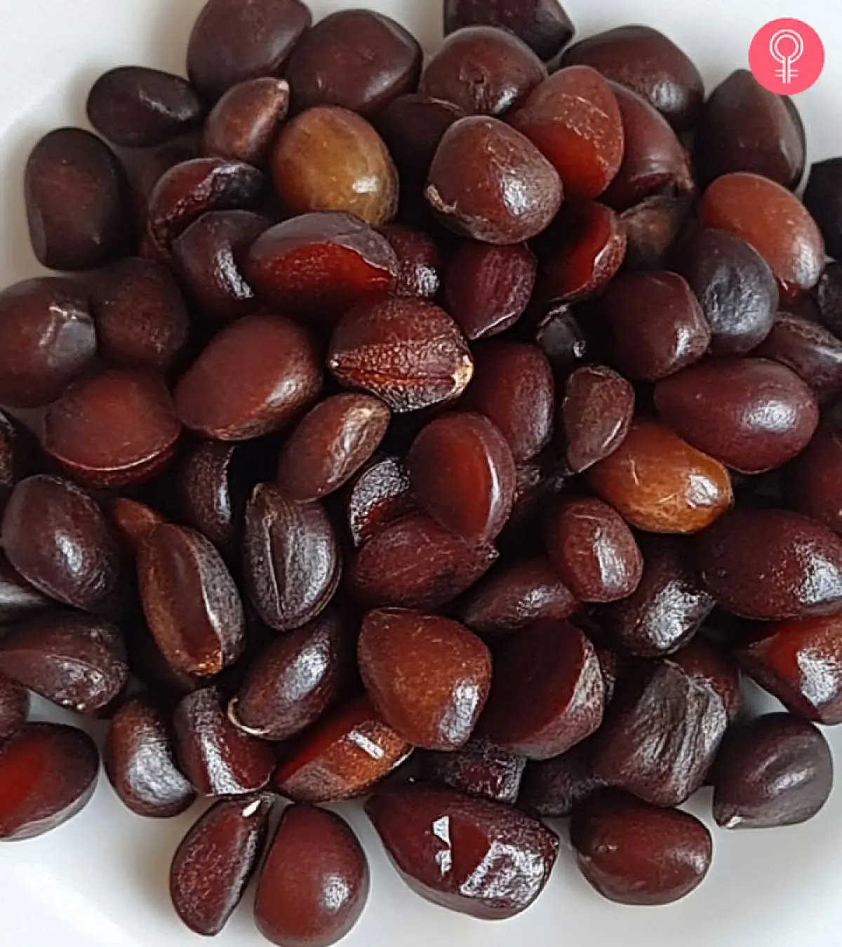 14 Best Benefits Of Tamarind Seeds For Skin, Hair, And Health