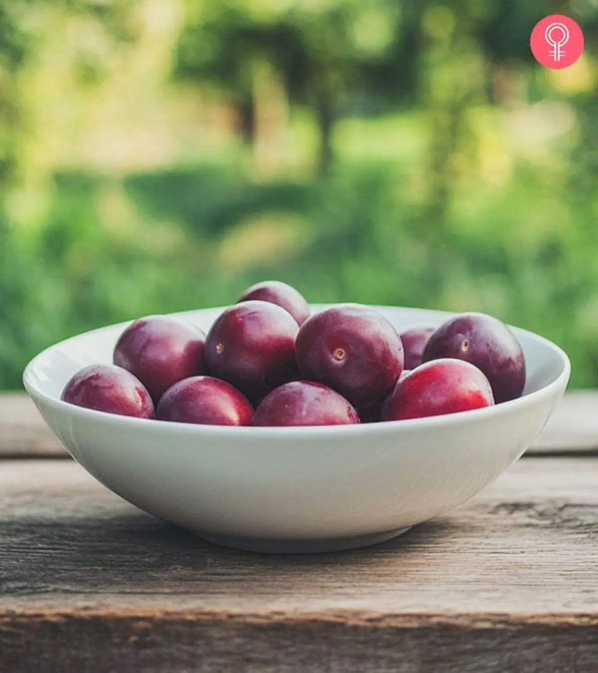 Health Benefits Of Plums: 9 Proven Reasons To Add To Your Diet
