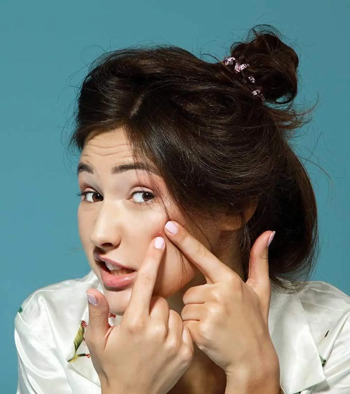 How To Get Rid Of Pimples Fast: 21 Natural Remedies For Relief