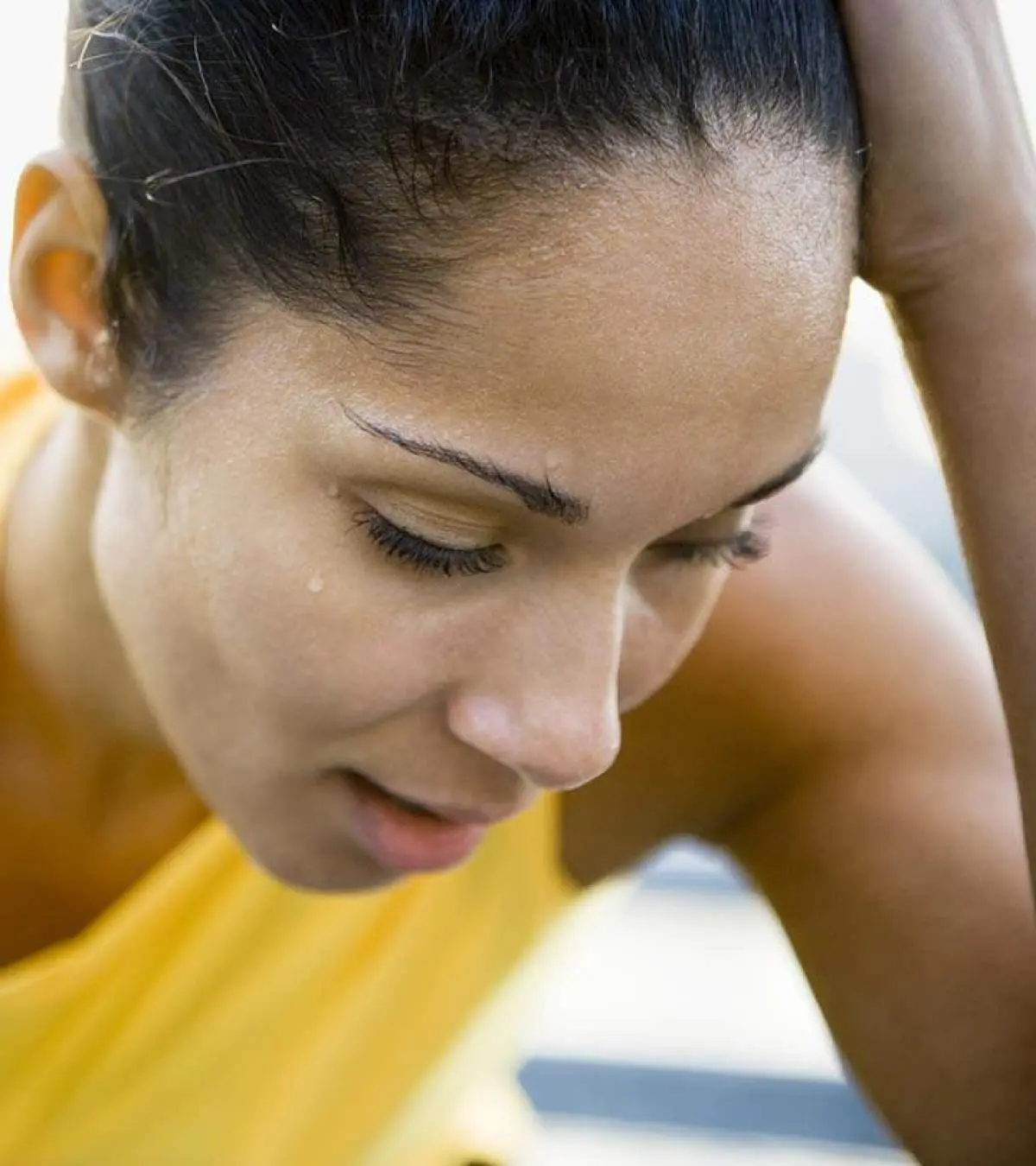 Does Sweating Cause Hair Loss? 6 Effective Prevention Tips