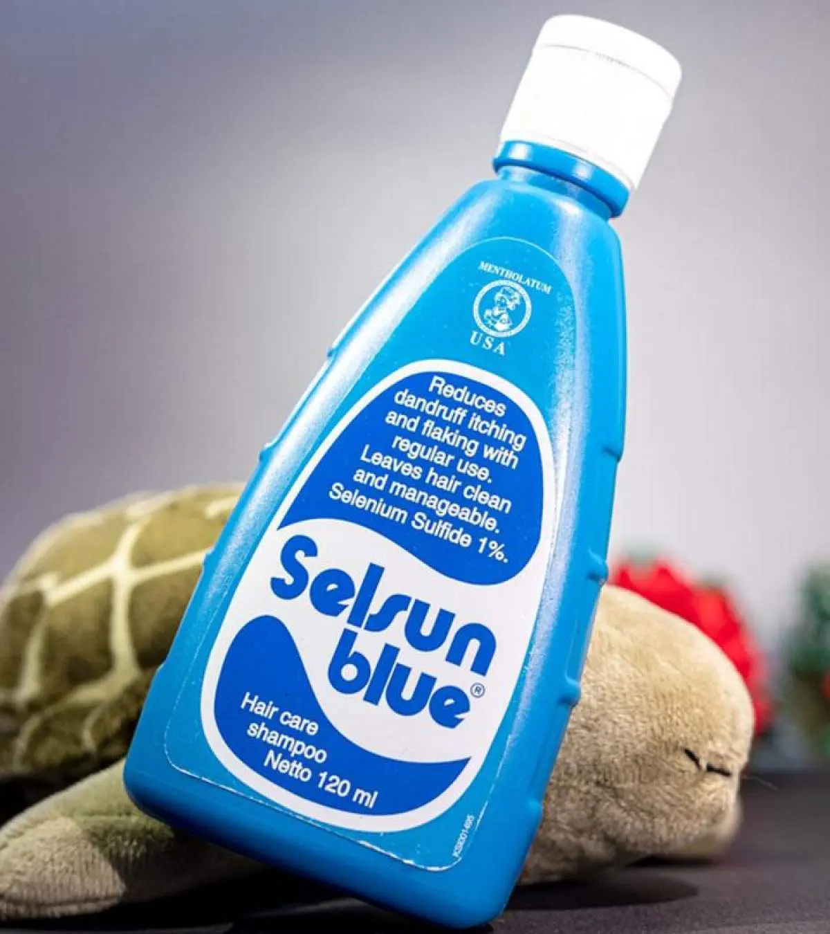 Selsun Shampoos: 10 Best Medicated Options For Dandruff Relief