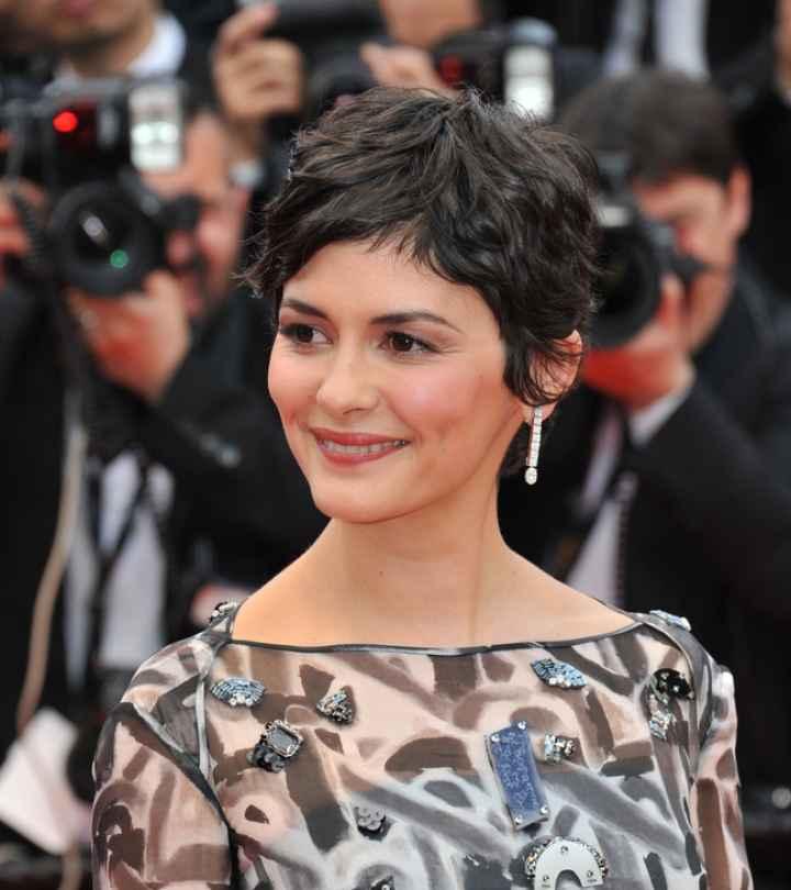 62 Best Short Pixie Cut Hairstyles That Are Trendy & Stylish