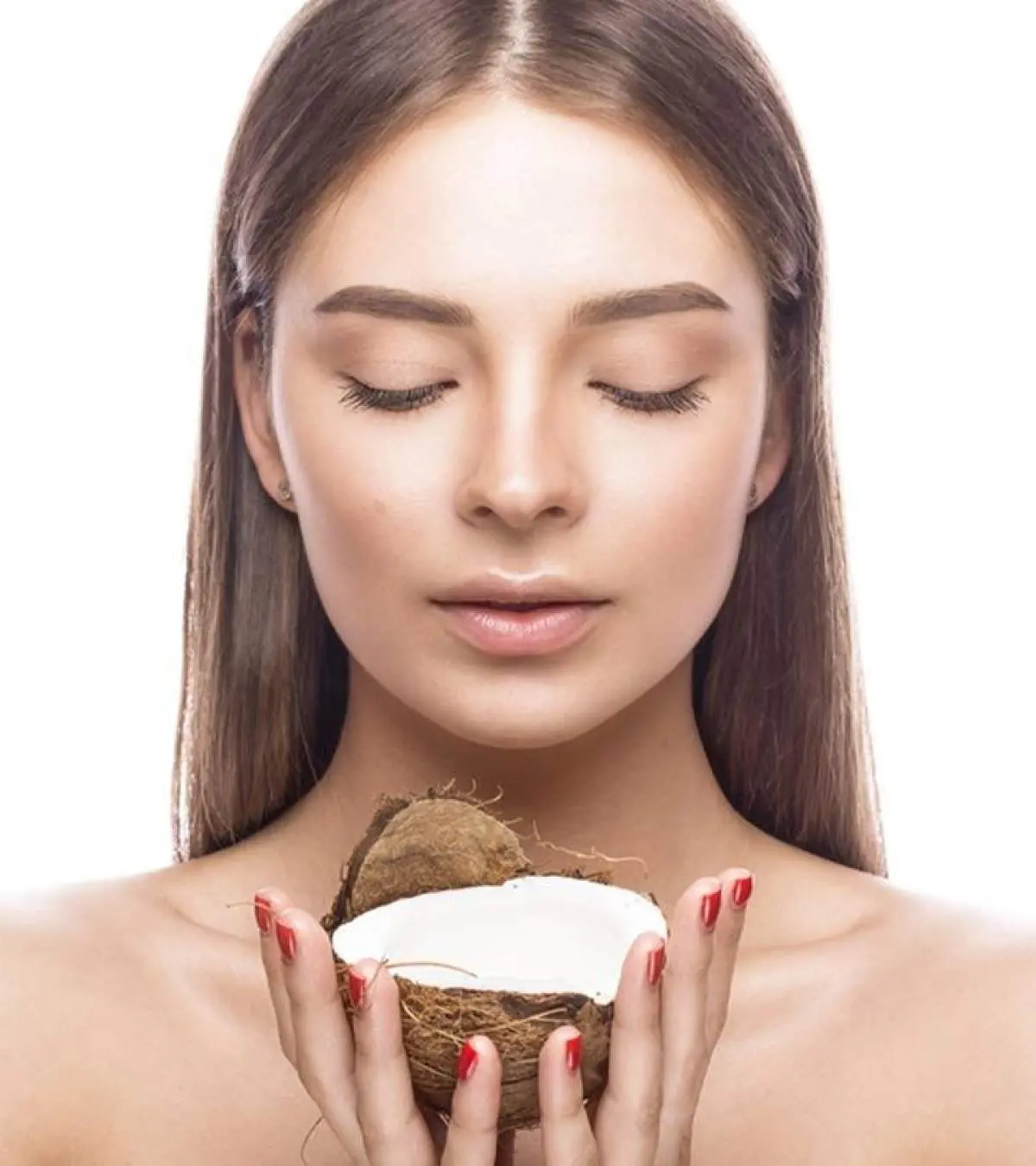 10 DIY Coconut Oil Face Masks For Glowing Skin