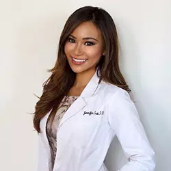 Dr. Jennifer Tsai, Medical Reviewer at StyleCraze