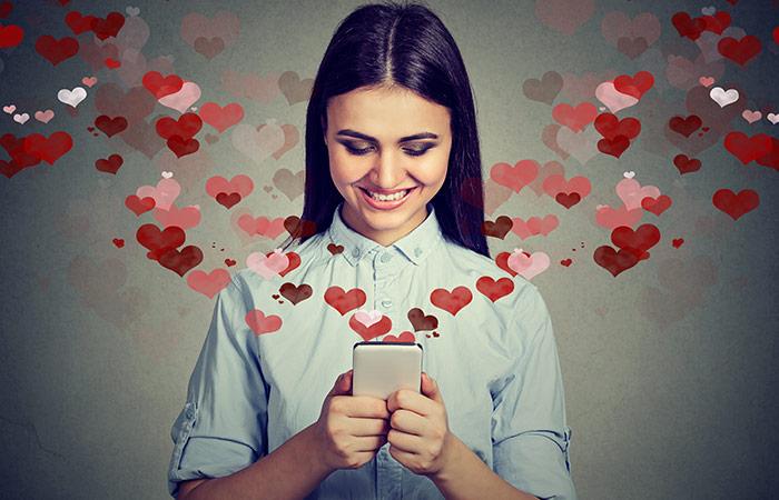 101 Best Text Messages That Will Make Him Smile