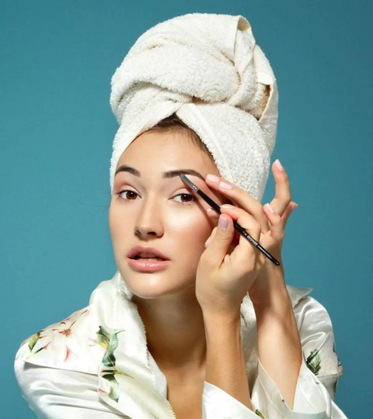 11 Best Expert-Approved Eyebrow Pomades For Best-Looking Brows – 2026