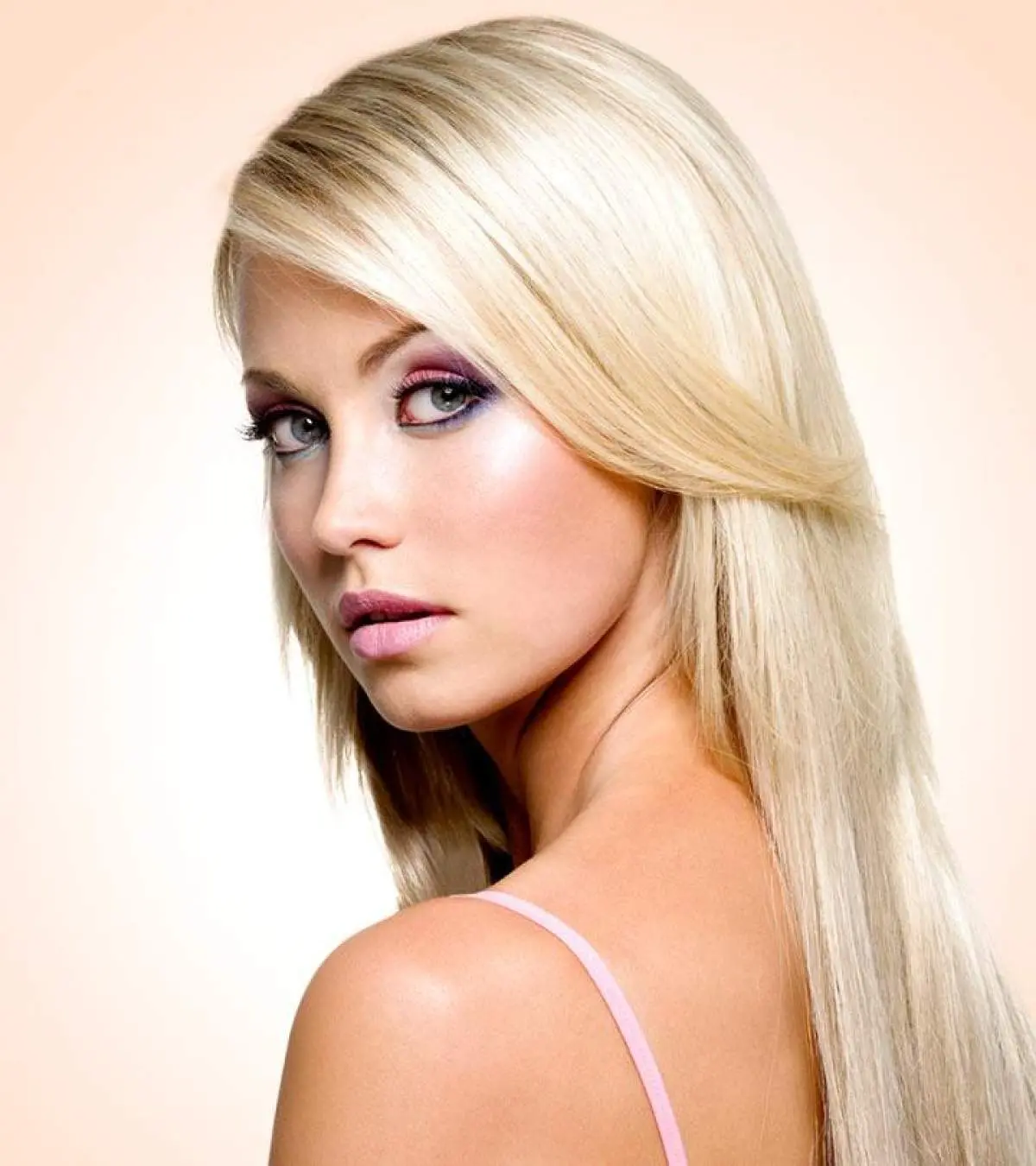 How To Take Care Of Bleached Hair: 13 Essential Tips