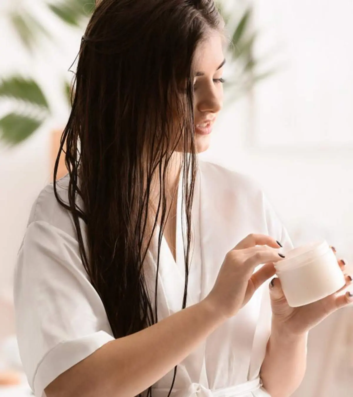 Hair Spa: 11 Essential Benefits And An 8-Step DIY Guide