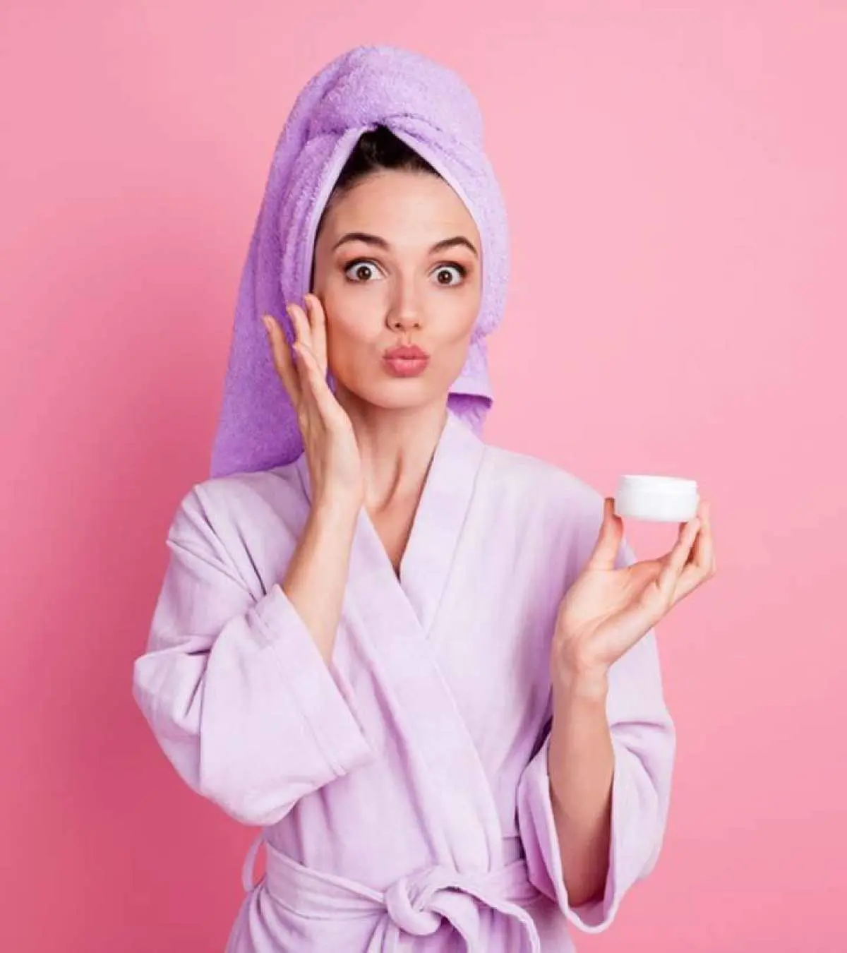 9 Best Korean Night Creams For Glowing Skin, As Per An Esthetician – 2025