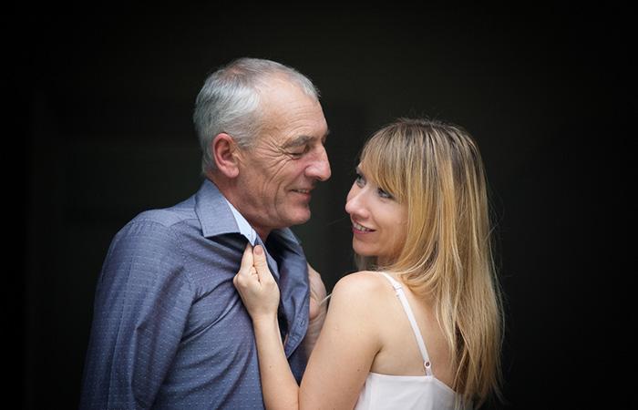 Age Gap In Relationships: A Complete Guide For Everyone