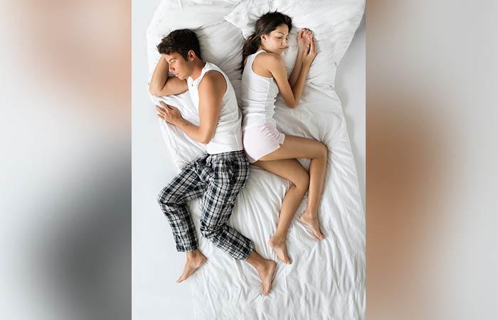 26 Types Of Couple’s Sleeping Positions And What They Say About Your Relationship