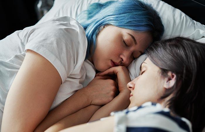 26 Types Of Couple’s Sleeping Positions And What They Say About Your Relationship