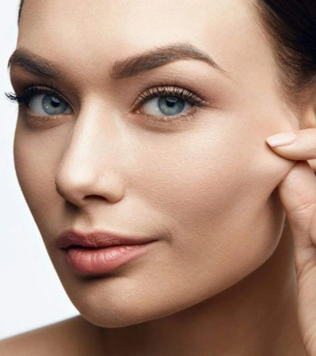 How To Improve Skin Elasticity: 11 Natural Ways To Restore It