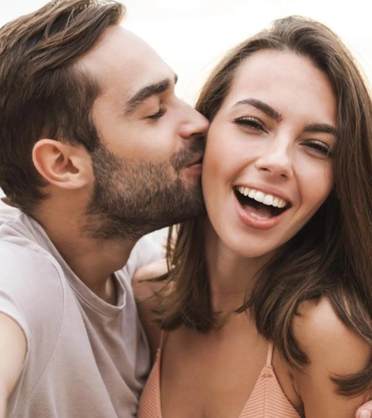 15 Differences Between Love And Being In Love: How To Tell