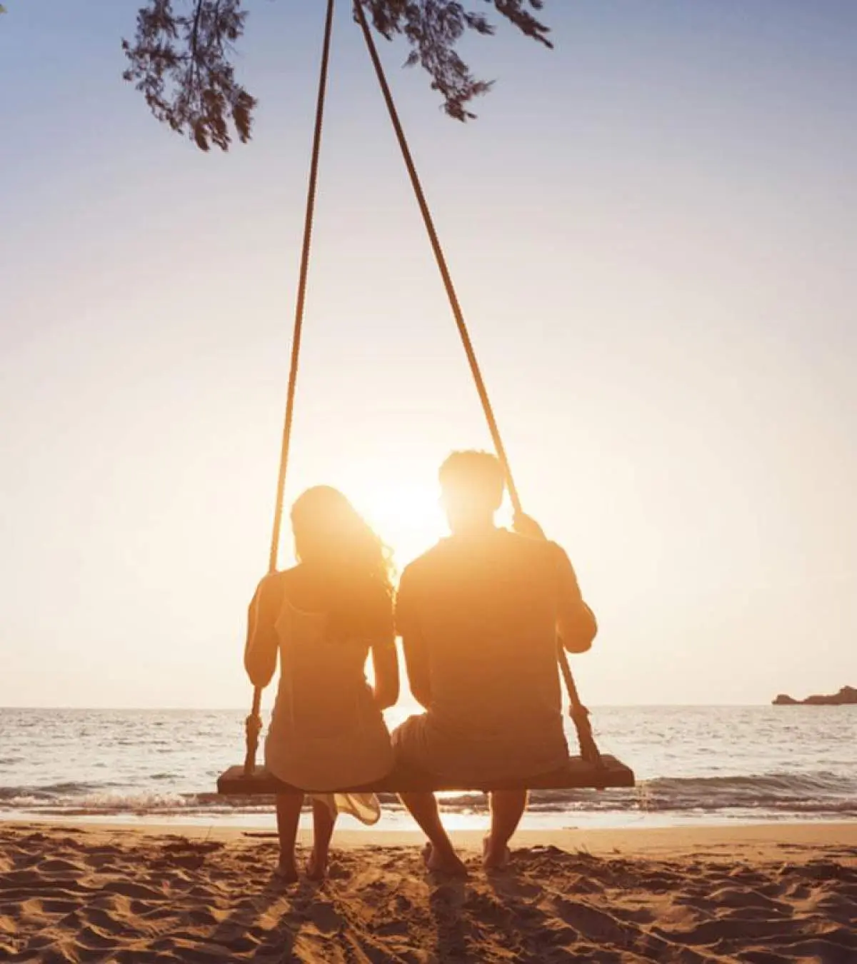 Committed Relationship: 8 Signs You’re Truly Invested