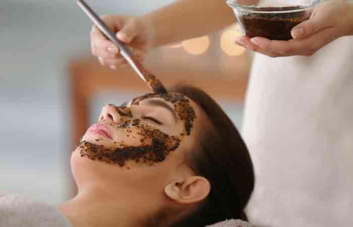 8 Impressive DIY Coffee Face Masks And Their Benefits