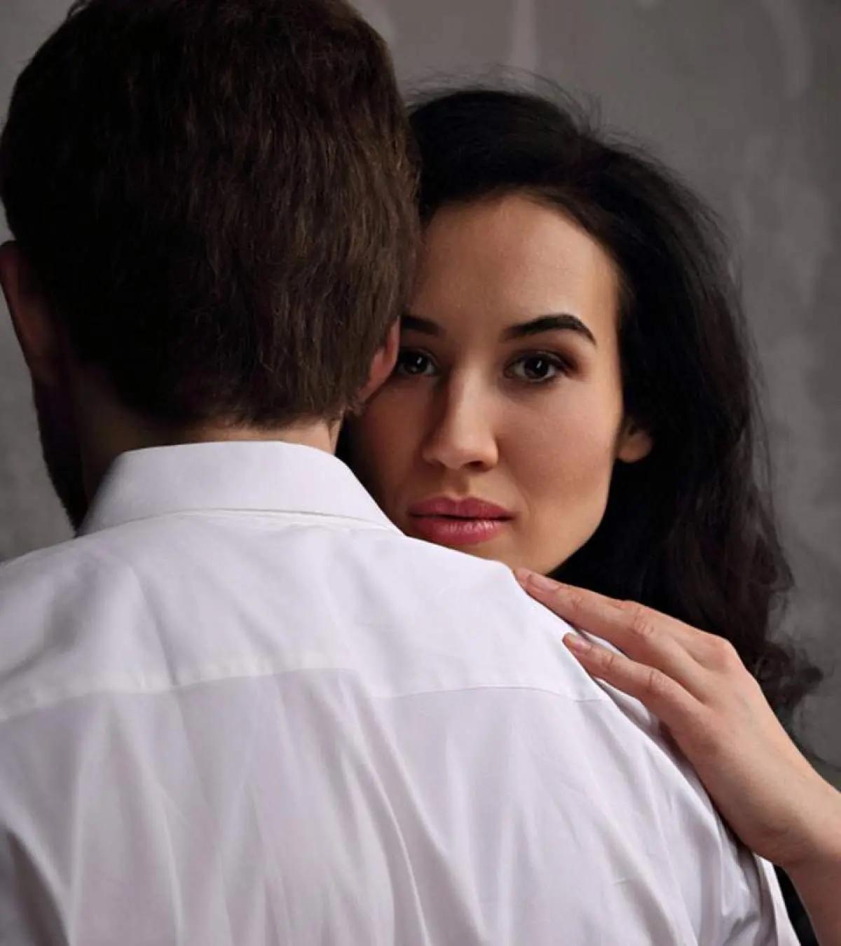 Obsessive Love Disorder: 10 Symptoms And How To Overcome