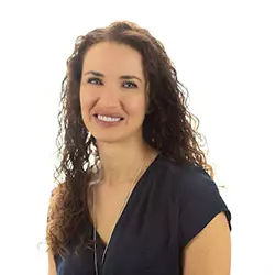 Jennifer House, Medical Reviewer at StyleCraze