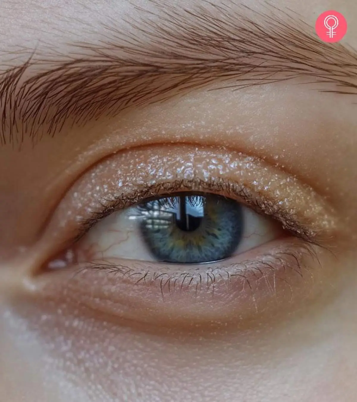 Dry Eyelids: Complete Guide To Causes, Symptoms, And Relief