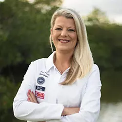 Tere Pruett, StyleCraze Expert Panel Member