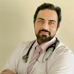 Dr. Aseem Sharma, Medical Reviewer at StyleCraze