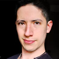 Brian Tavizón, StyleCraze Expert Panel Member