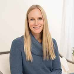 Sarah Kenville, StyleCraze Expert Panel Member