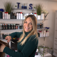 Jessica Shults, StyleCraze Expert Panel Member