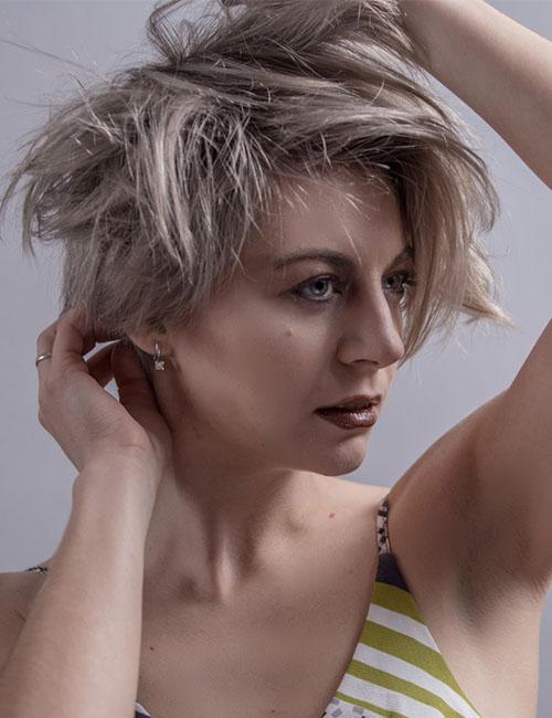 33 Chic Wedge Haircuts For Women & How To Do Them