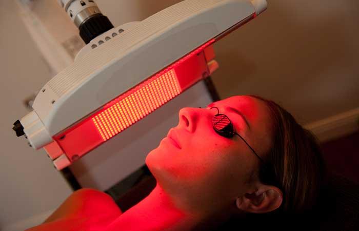 12 Red Light Therapy Benefits For Skin, Hair, and Health