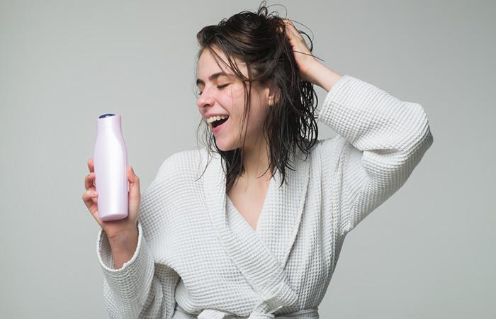 Type 1b Hair: Pros And Cons, How To Take Care, And Hairstyles