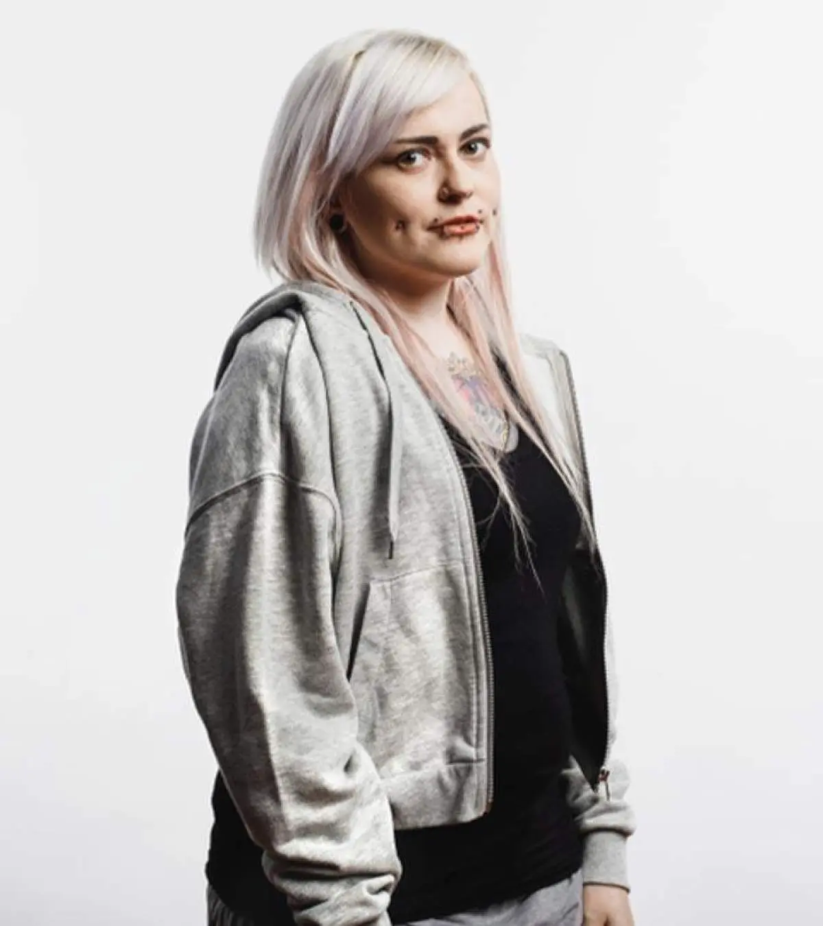 Cheek Piercing: Types, Pain, Healing, Jewelry, And Cost