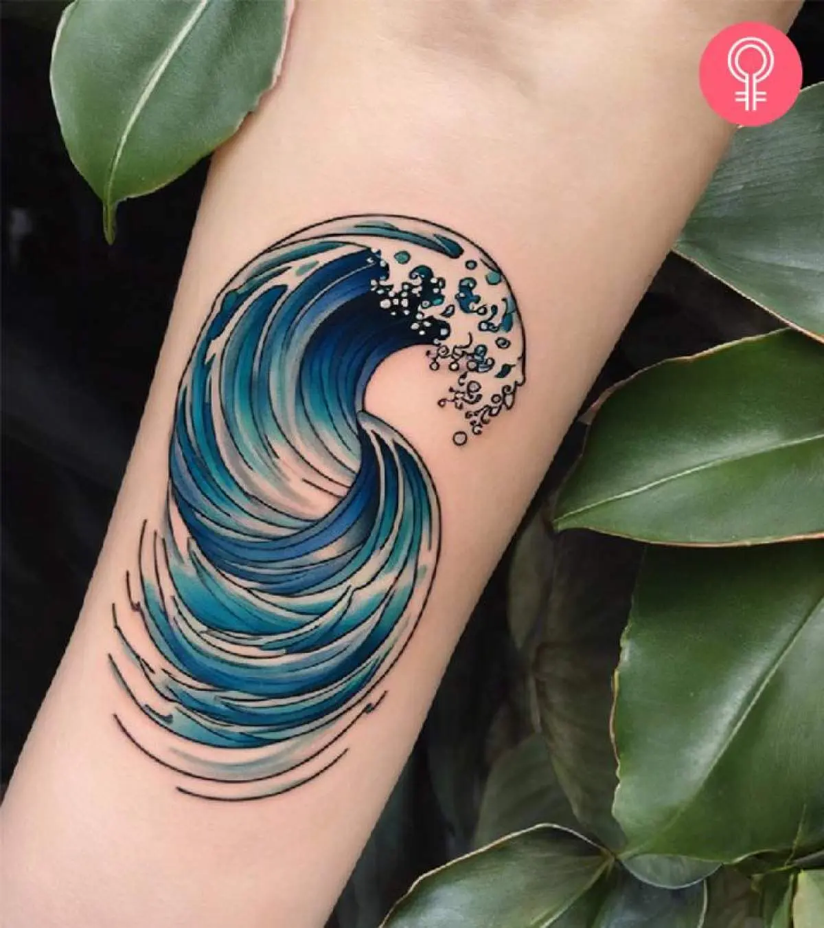 8 Unique And Small Ocean Tattoo Ideas With Meaning 8-unique-and-small-ocean-tattoo-ideas-with-meaning