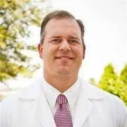 Dr. Matthew Casavant, Medical Reviewer at StyleCraze